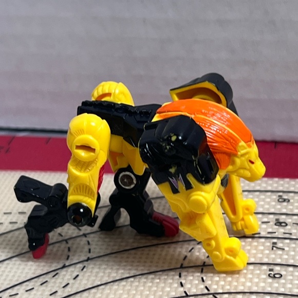 Toys | Transformers Universe Razor Claw | Poshmark